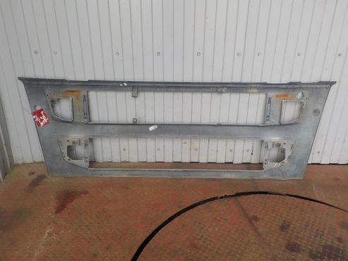 Решетка радиатора 102000, 21397247, 21397813, 82266437, 82374100, новые ...